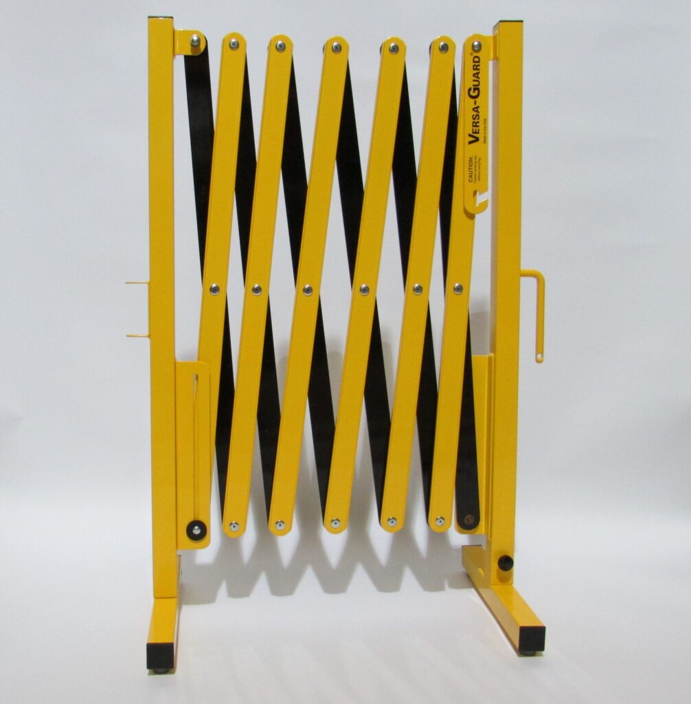VG-1000 VERSA-GUARD® Portable Expandable Barrier - Darpro inc.
